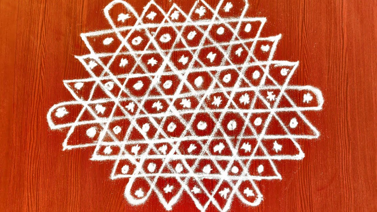 How to Draw Kubera Kolam| Aiswarya Lakshmi Kolam |Kubera Muggulu ...