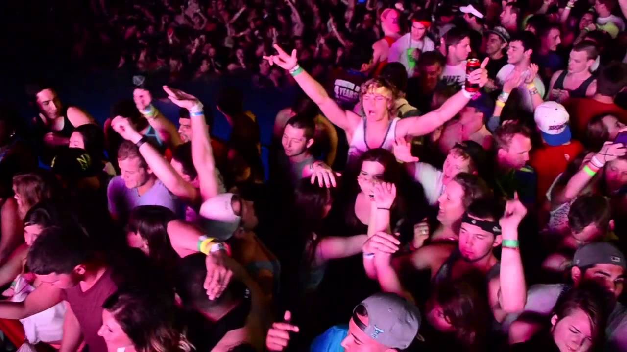 Spring Break Pool Parties South Padre by Inertia Tours - YouTube