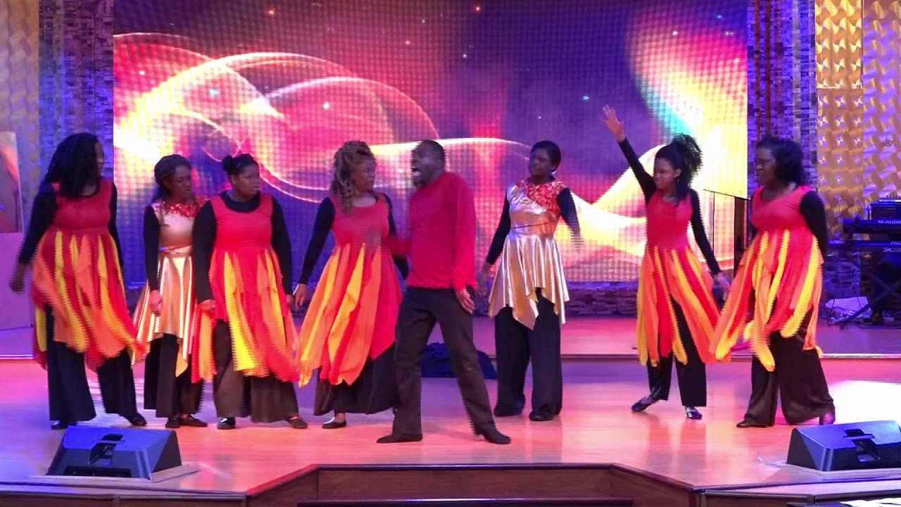 Praise Break By William Murphy - YouTube