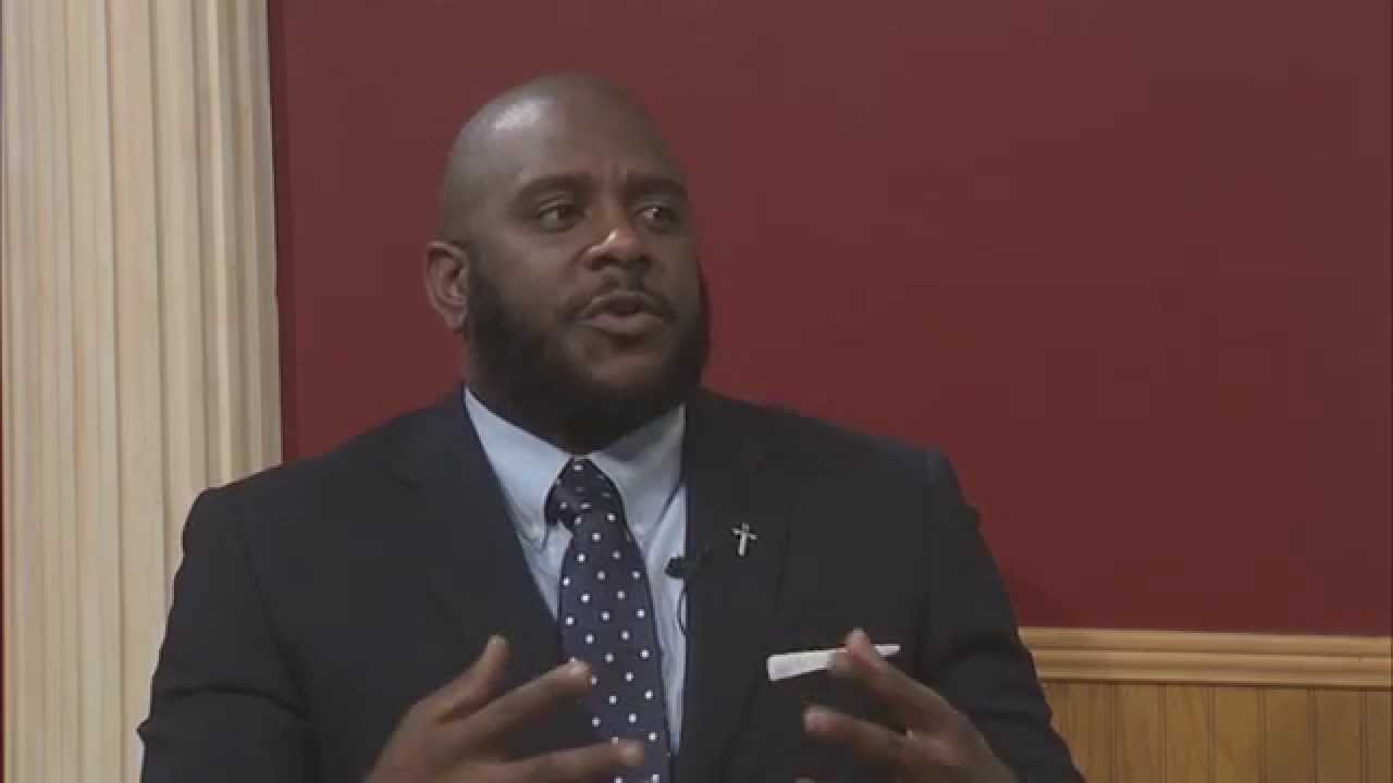 Trojan Talk w/ Sadaris Williams - YouTube