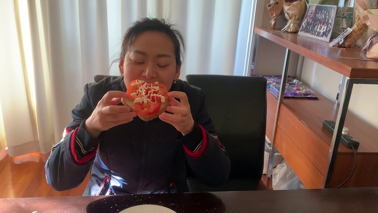 Eat breakfast:) - YouTube