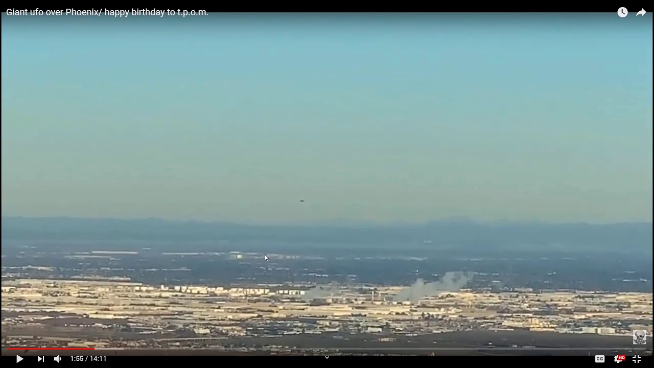 Giant UFO over Phoenix - DEBUNKED - YouTube
