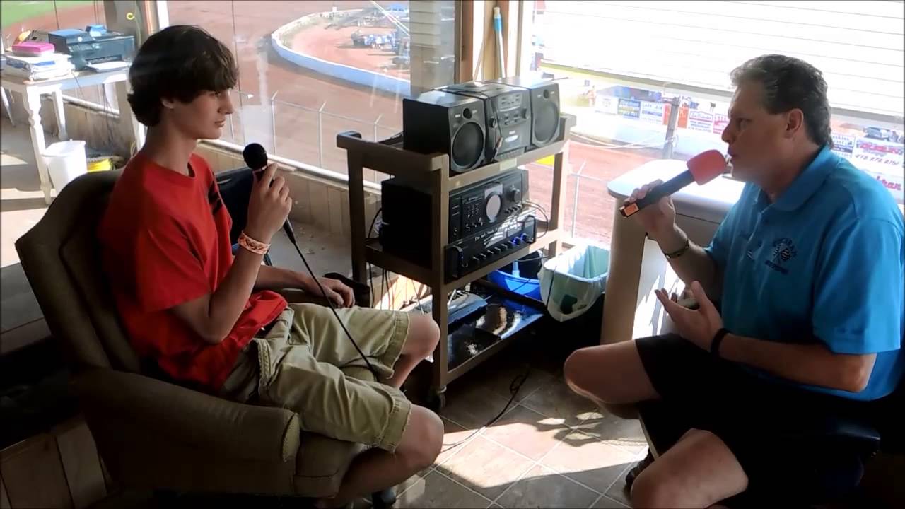 Pastor Todd Shearin interviews Late Model driver Wil Herrington - YouTube