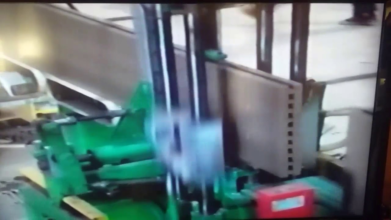 Split tile extrusion - YouTube