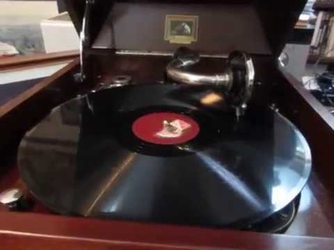 Sweeter Than Roses - Alfred Deller - Countertenor - 78 rpm - YouTube