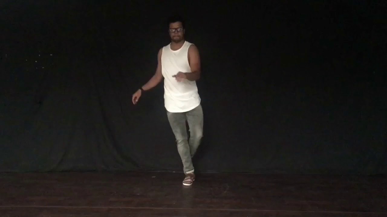 LEARN SALSA FOOTWORK : GRAPEVINE - YouTube
