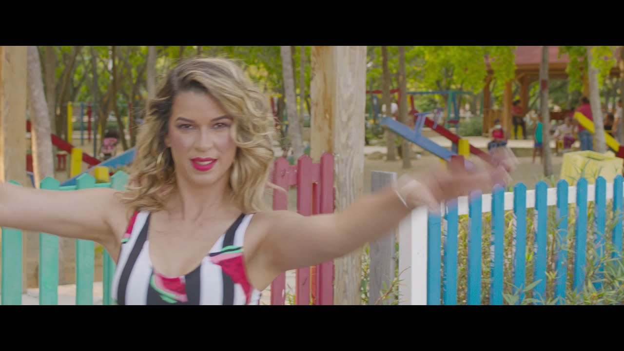 Anitta - Loco / Coregrafia By Reyna Balvuena / Casa de Danza - YouTube