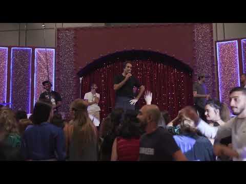 Yönetmenimiz Mahsun prestijmeselesifilm Kırmızıgül ile filmimizin setinde Turnalar şarkısını