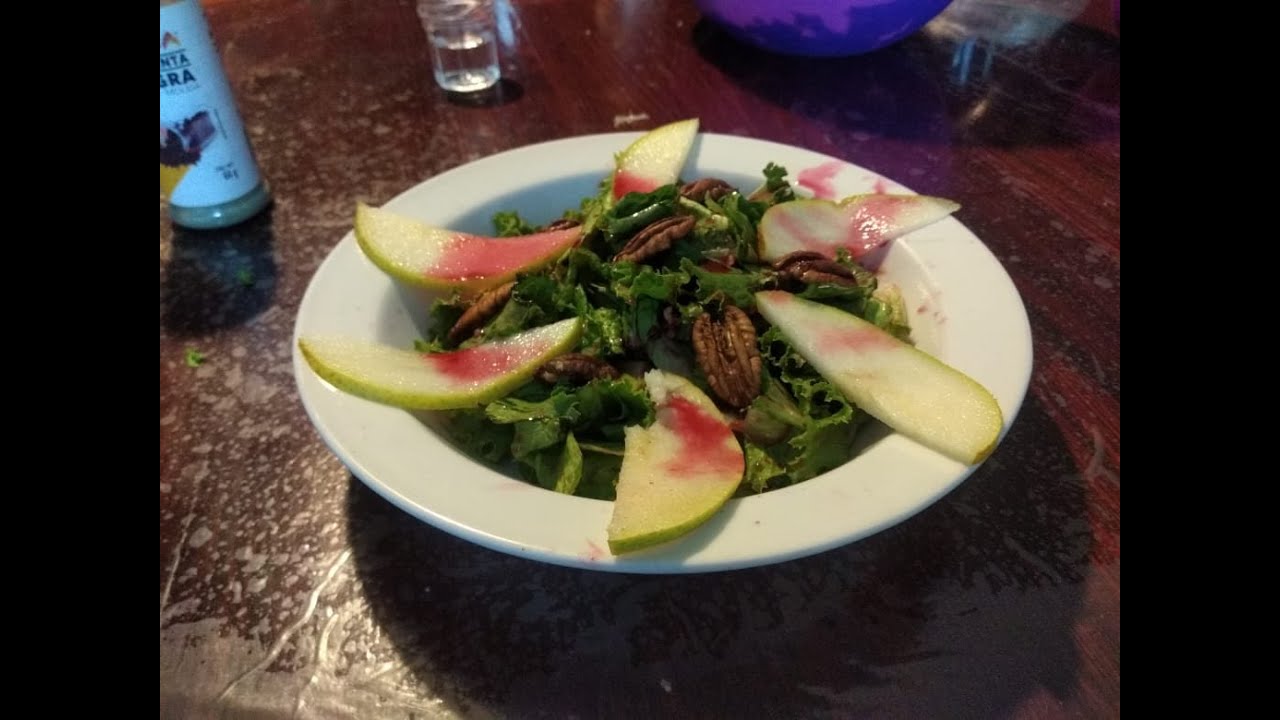 Ensalada Caprina - YouTube