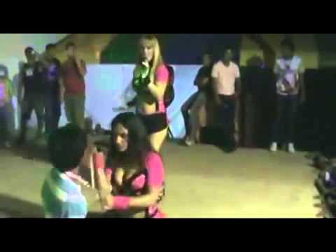 Cachorrinho das Tequileiras do Funk Show Realizado no ClubÃ£o Cidade em SÃ£o Luiz   MAmpg