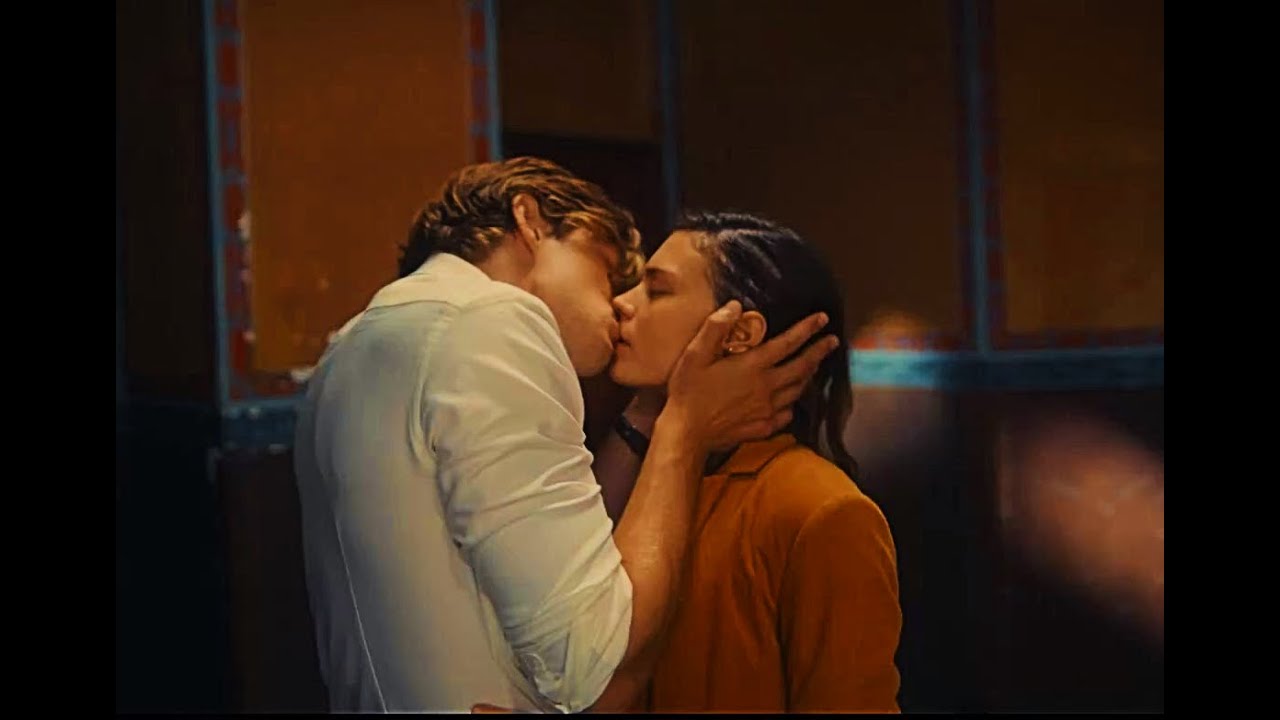 Ruby & James Maxton Hall - Kiss Me Slowly - YouTube