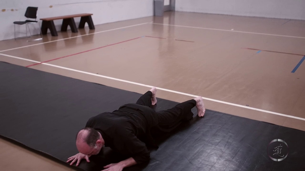 Breakfall Low Front - YouTube