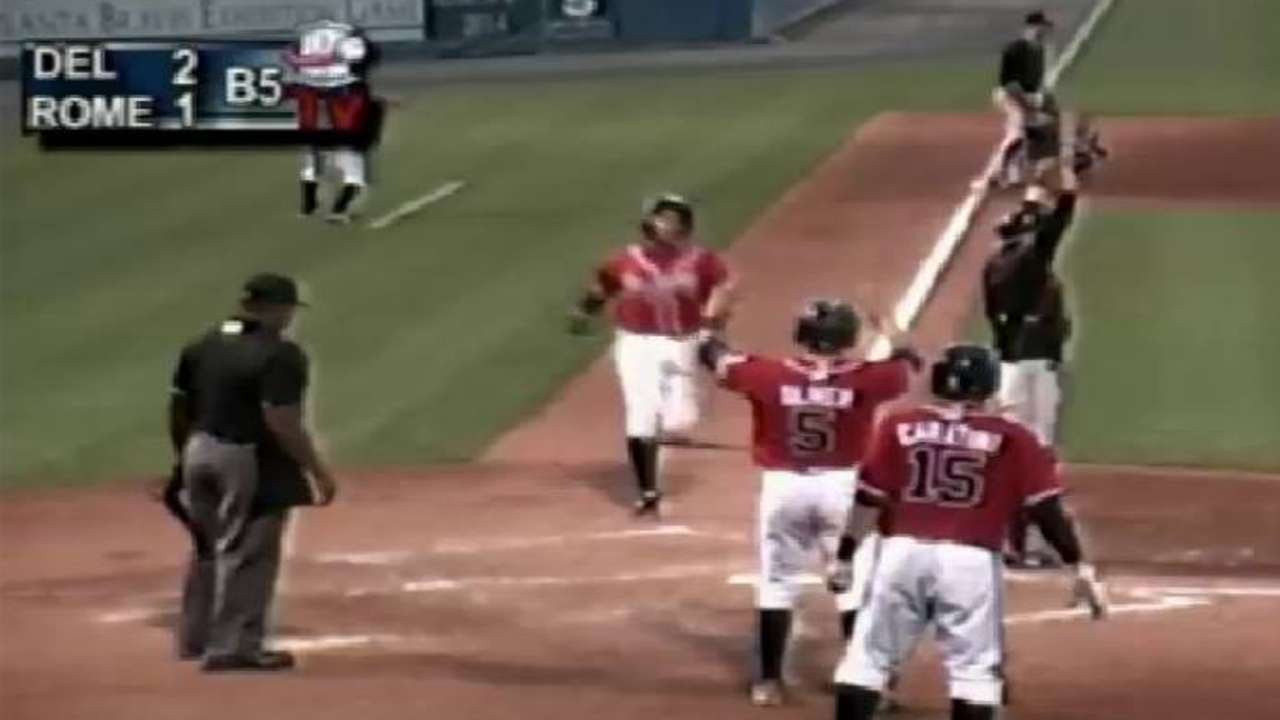 Sean Godfrey triples for the R-Braves - YouTube