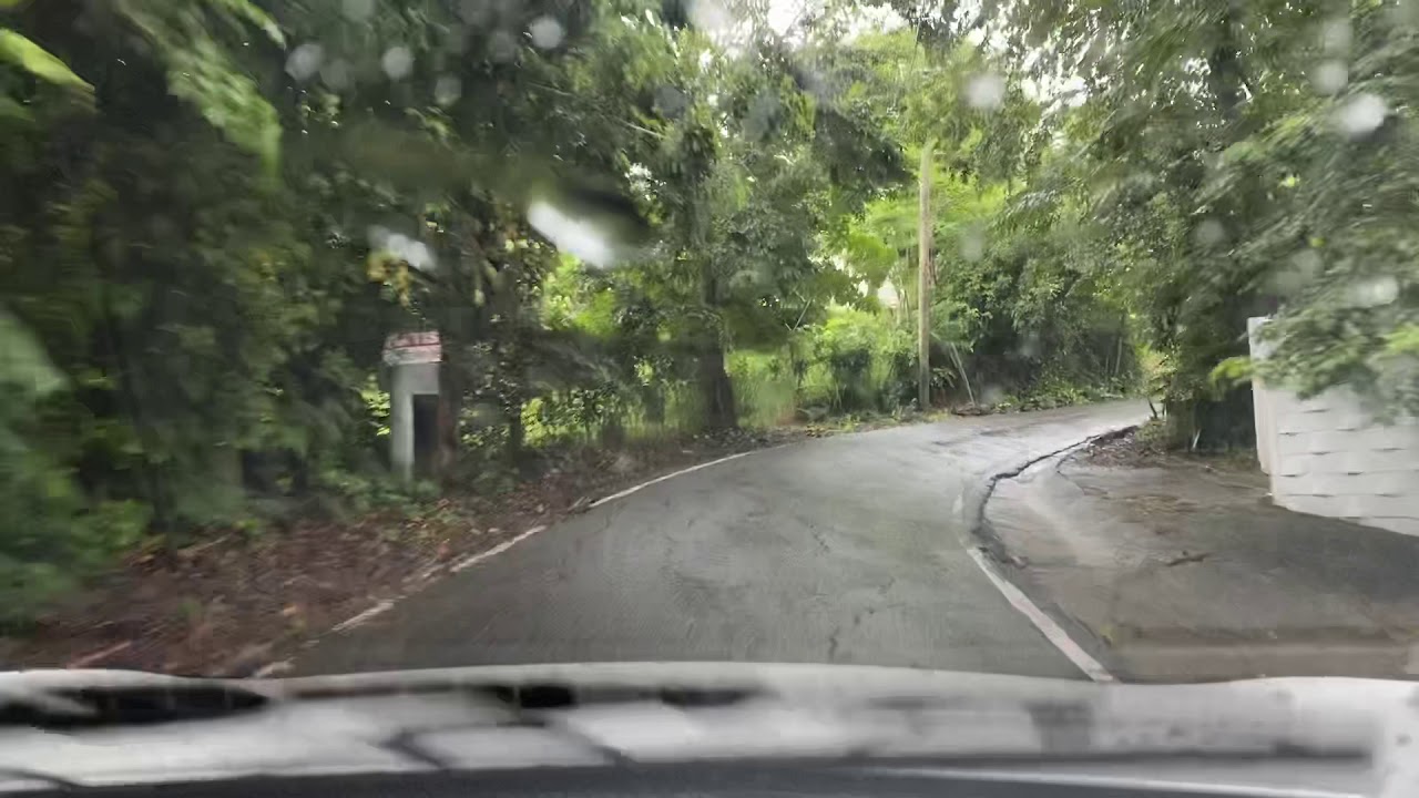 Driving Up to Hacienda El Semil | Villalba, Puerto Rico - YouTube