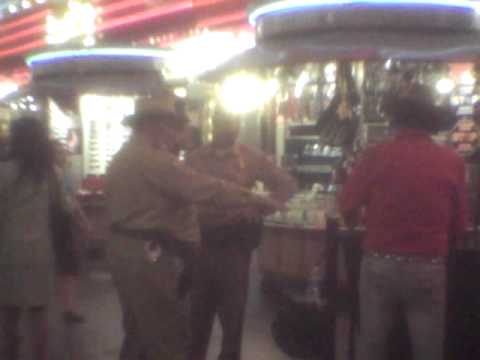 COPS GET ADVICE FROM A SOUTHERN SHERIFF. - YouTube