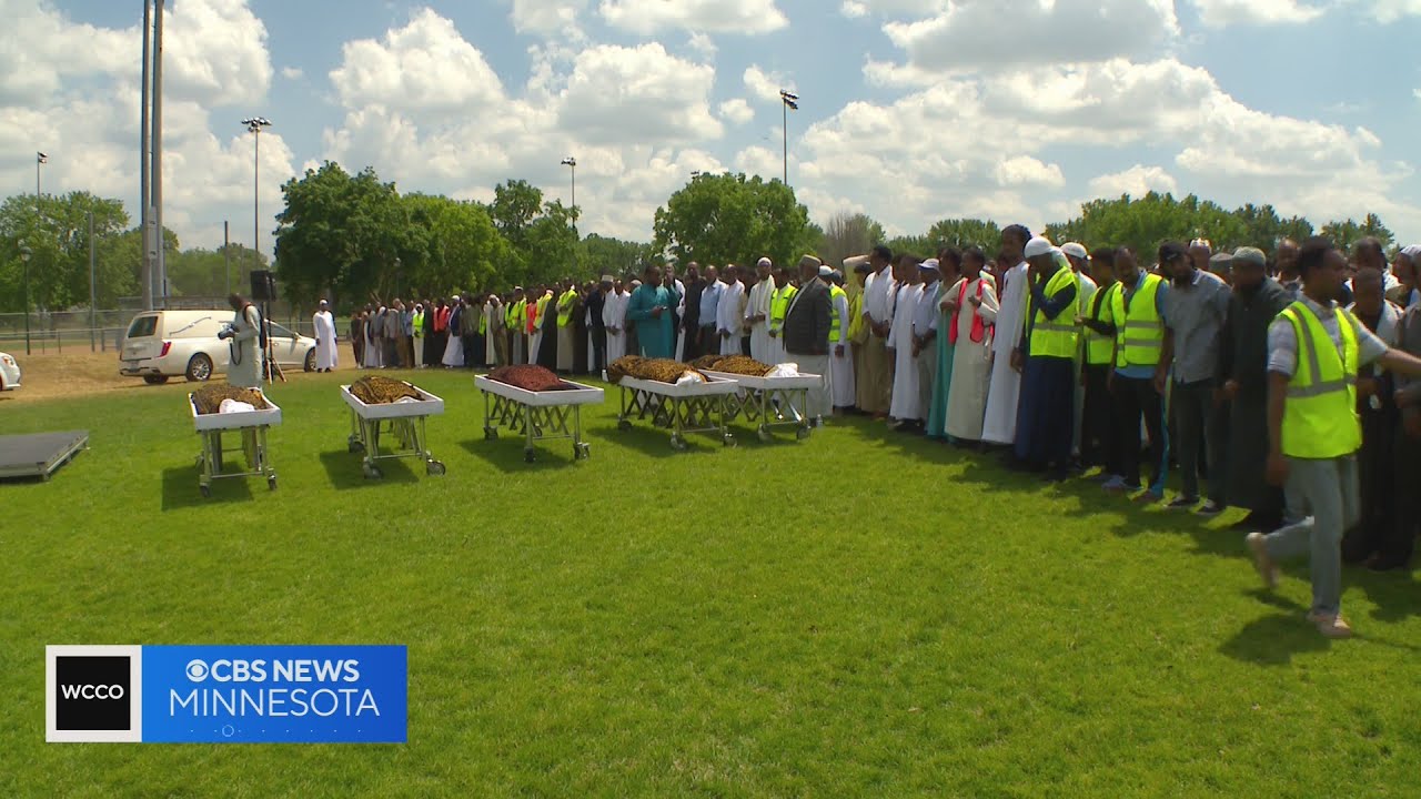 Funeral held for 5 young women killed in Minneapolis crash - YouTube