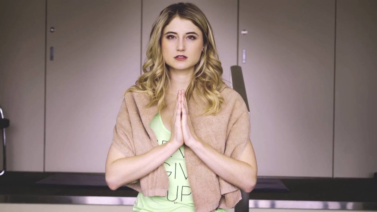 A Day in the Life of a Real Cirque Housewife - YouTube