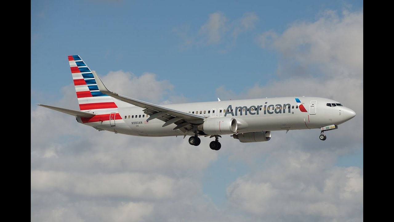 American Airlines 737-800 Take Off And Landing - YouTube