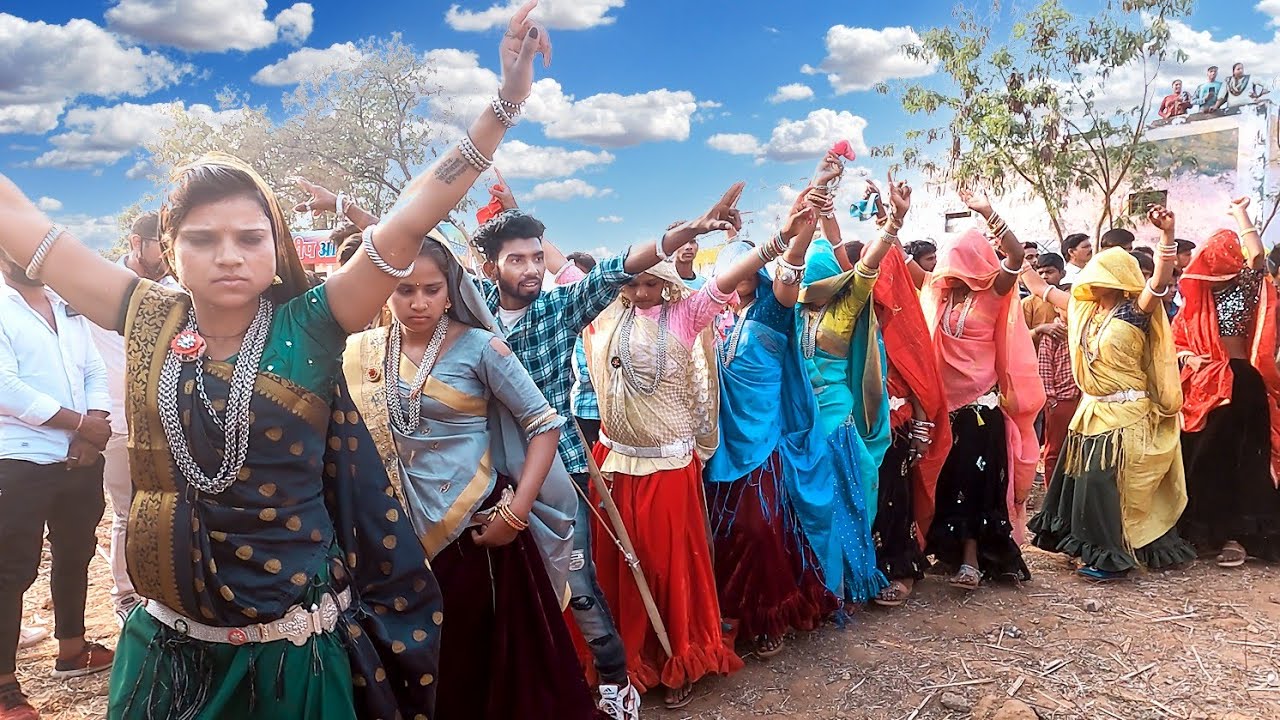 Parul Express Song _ धीरे-धीरे नाचे नानी धीरे-धीरे नाचे || Parul_rathva ...