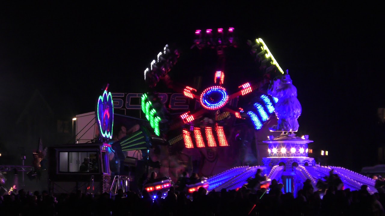 good Scream Funfair rides at Fireworks Display in 4k Midsummer Common ...