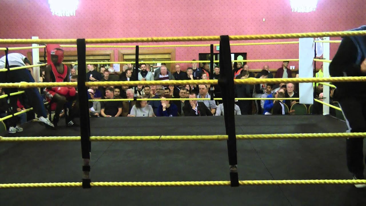 Hector Gomex (Boarshaw) v Jack Higham (Pool of Life) - YouTube