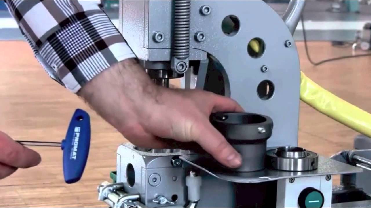 Hydraulic Eyelet Machine (Semi-automatic) - YouTube