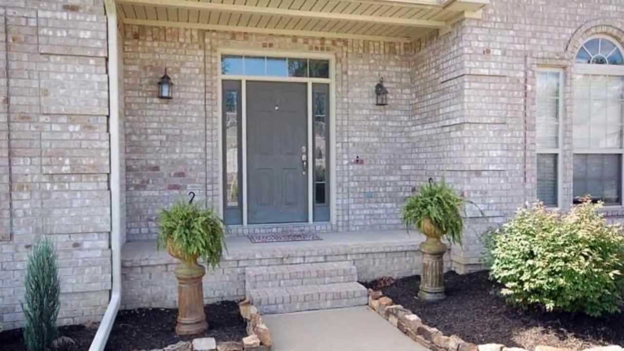 2805 Ewing - Mandy Knaack - YouTube