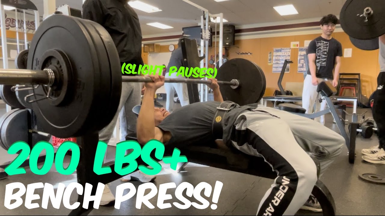 Finding Out My MAX BENCH PRESS Using Powerlifting Rules! - YouTube
