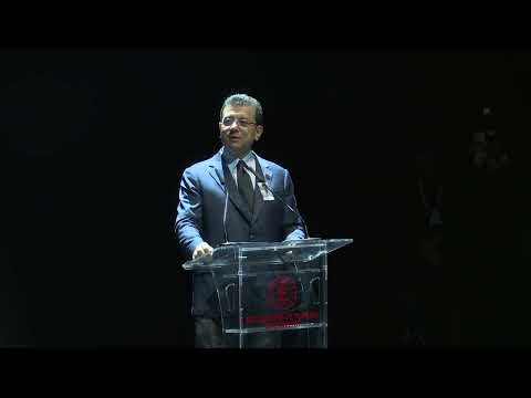 Ekrem İmamoğlu Ferdi Tayfur'un Cenaze Törenine Katıldı