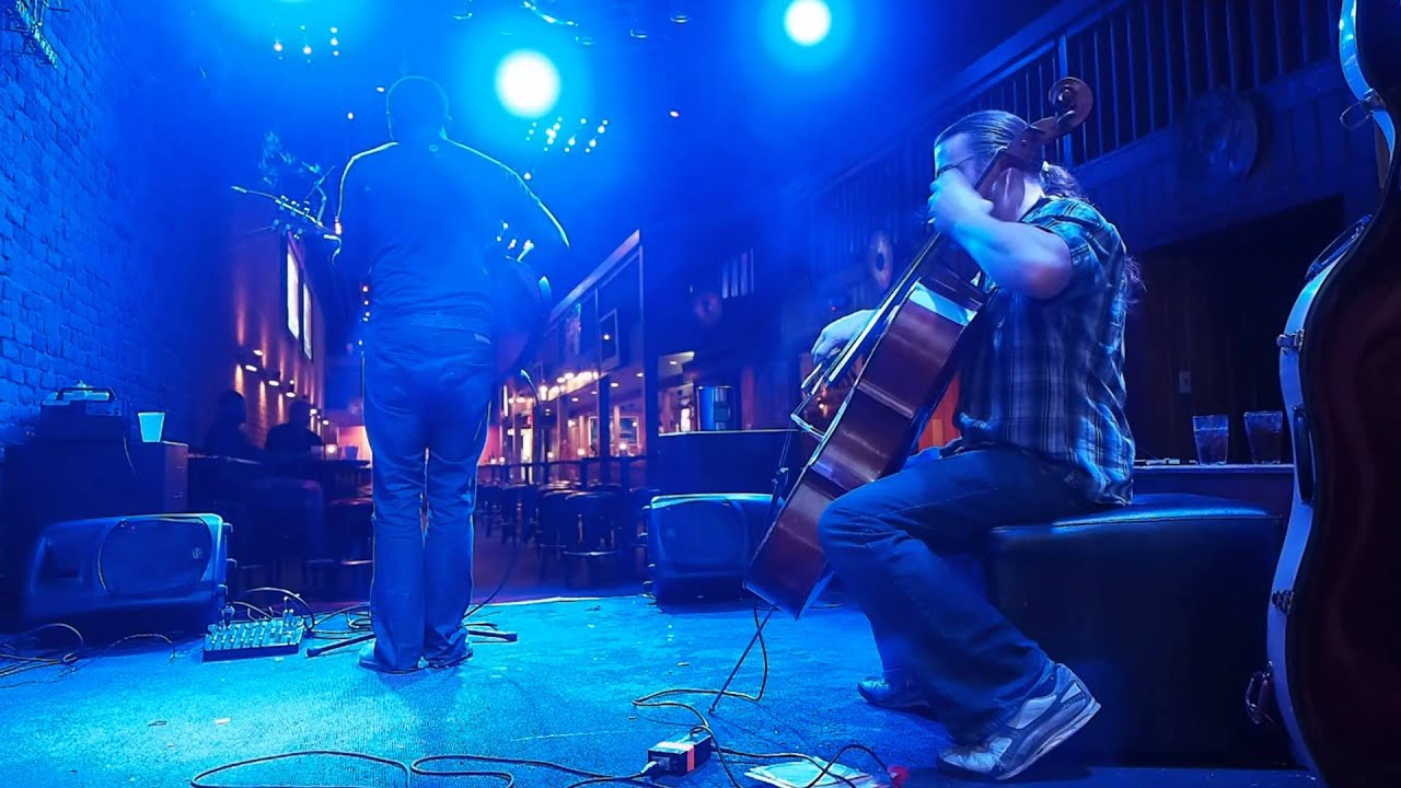 Guitar and Cello at the Bat Bar - YouTube