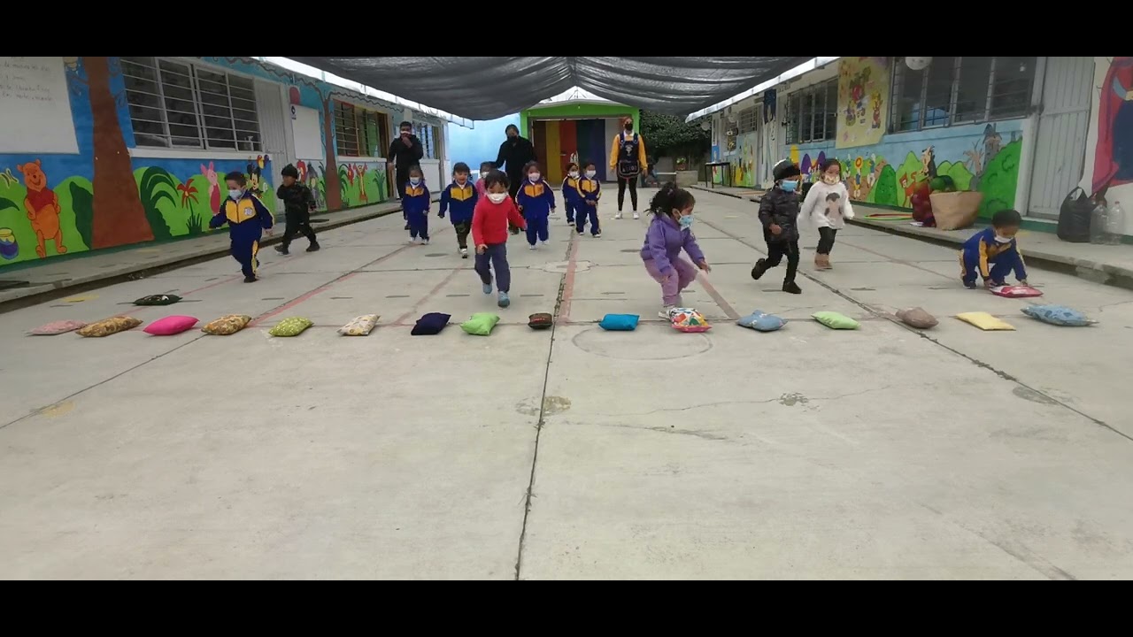 Educación física,manipulación de objetos, 1° preescolar. - YouTube