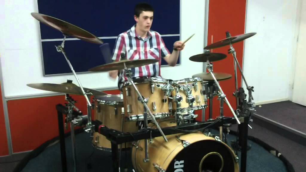 Benjy Kahn Plays a Drum Cover of "Hashem Melech" by Gad Elbaz at ...