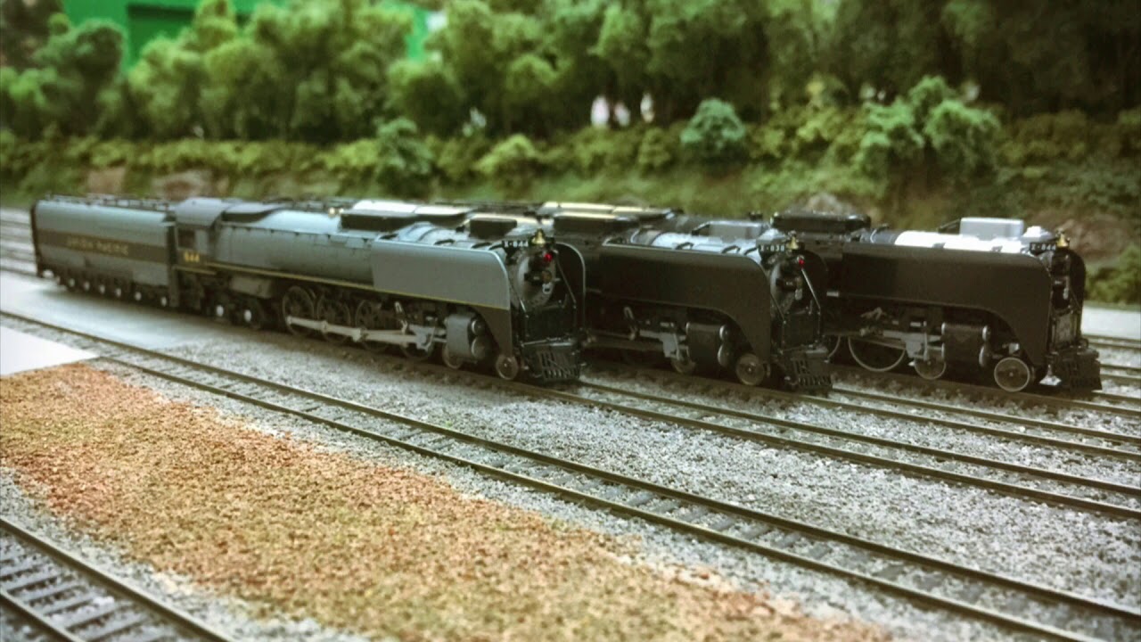 Union Pacific FEF-3 #844 “Greyhound” w/- City of Los Angeles Passenger ...