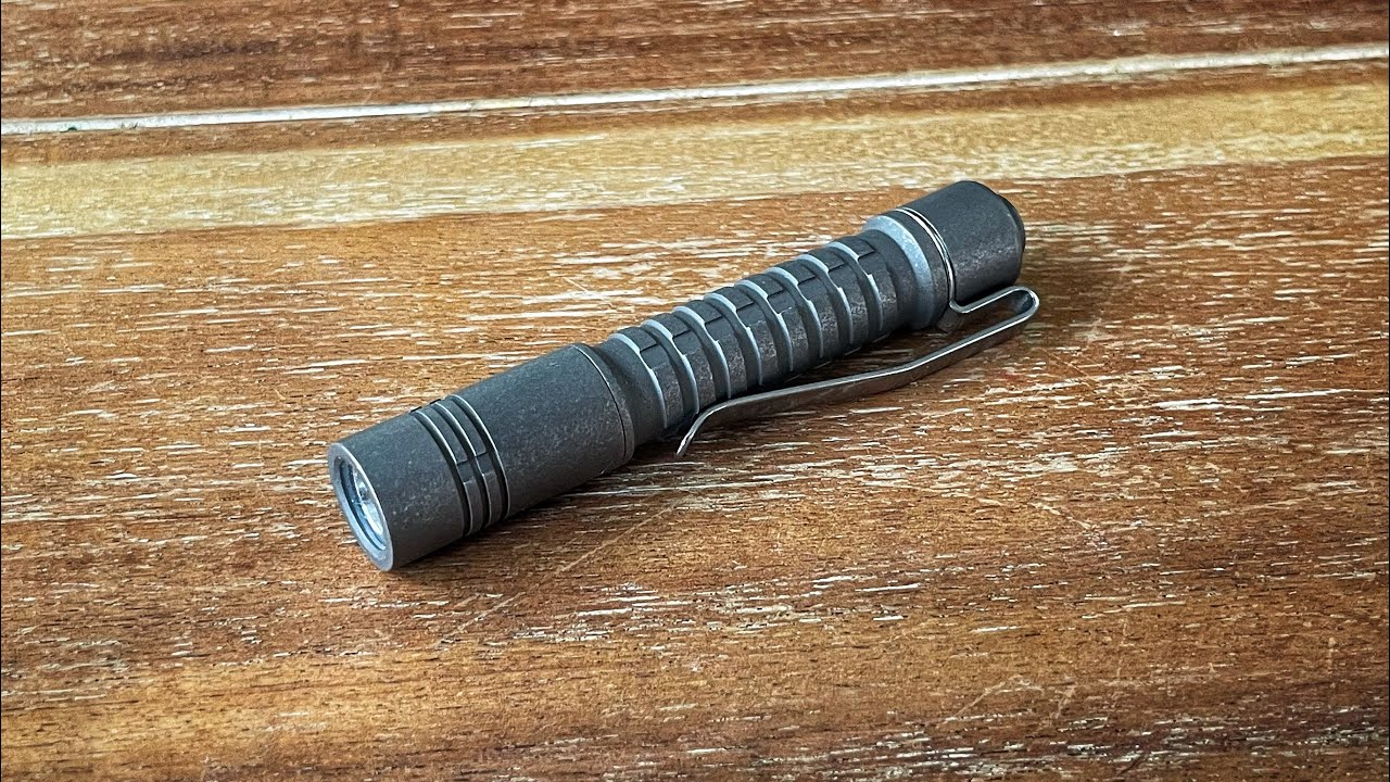 Reylight Pineapple Mini Titanium EDC flashlight long term review | EDC ...