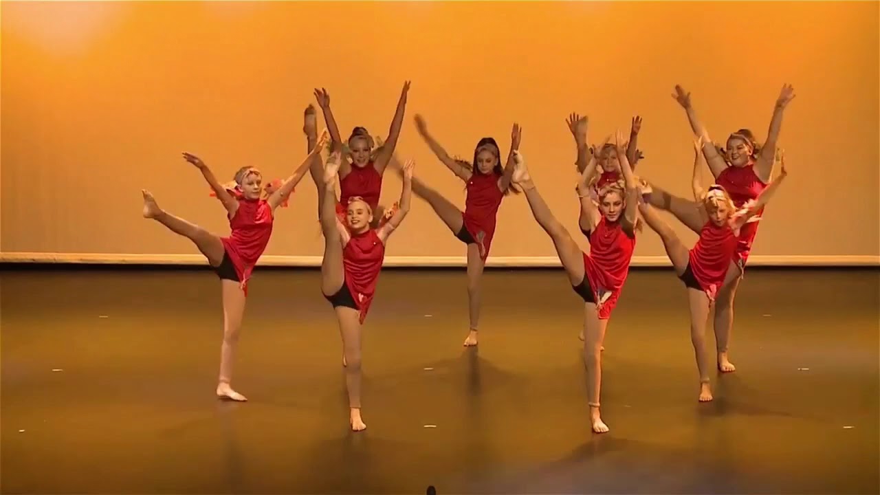 Lily Reid - Dance and Musical Theatre Show Reel 2020 - YouTube