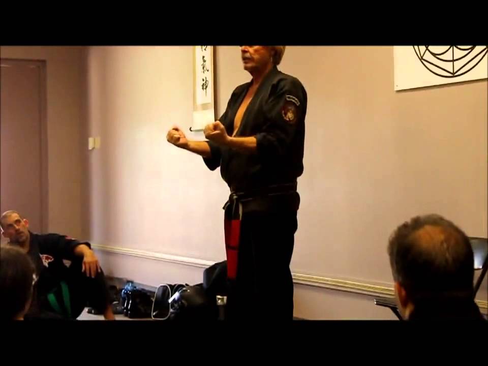 GM Larry Tatum explains the full Kenpo salutation. - YouTube