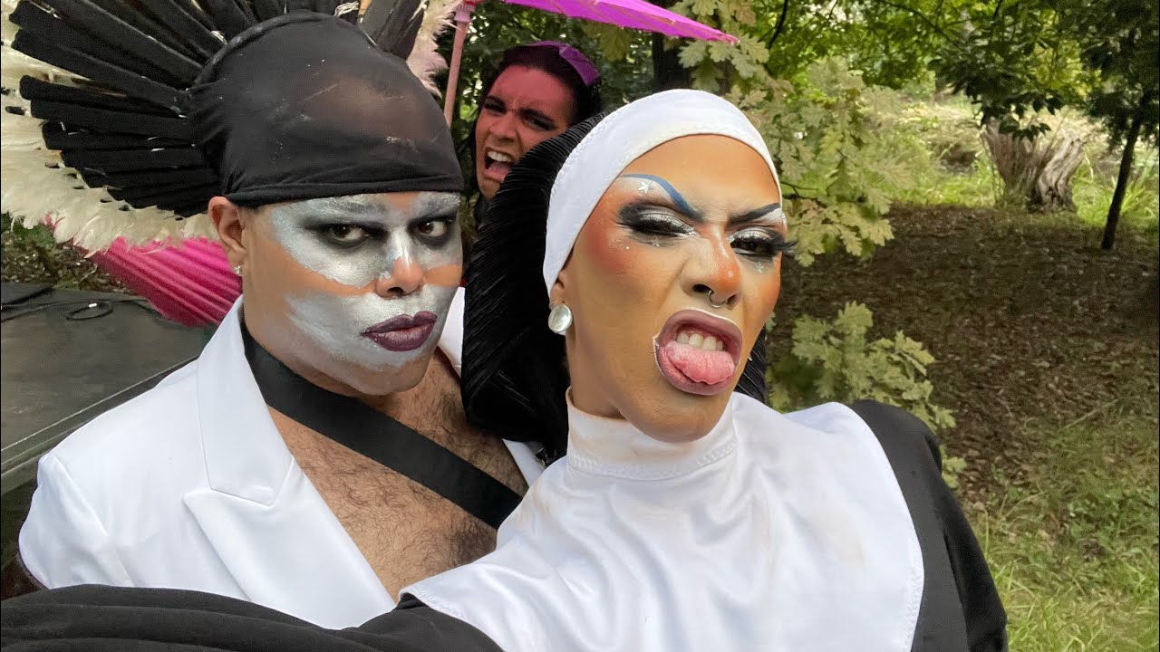 TIMELESS FESTIVAL VLOG (a mess) - Ina Propriette - YouTube