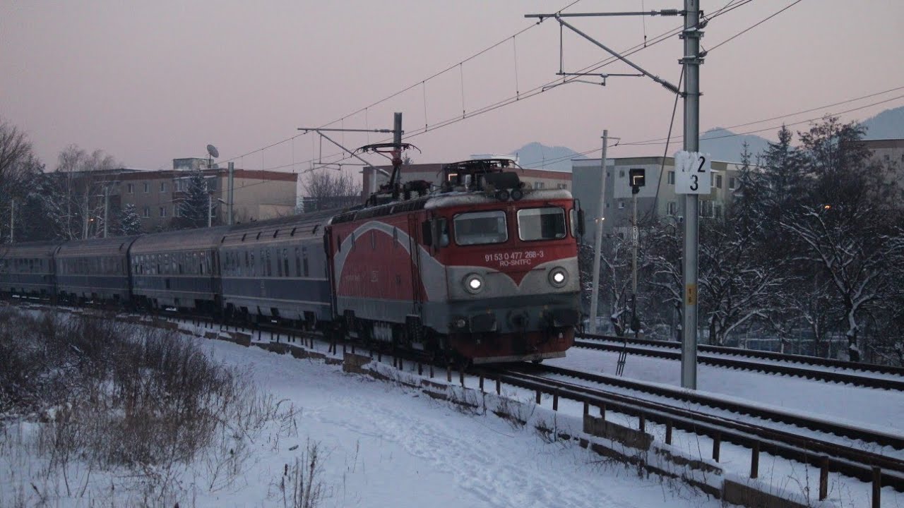 477-268-3 și tren IRN 346 "Dacia"/477-268-3 and IRN 346 train "Dacia" - YouTube