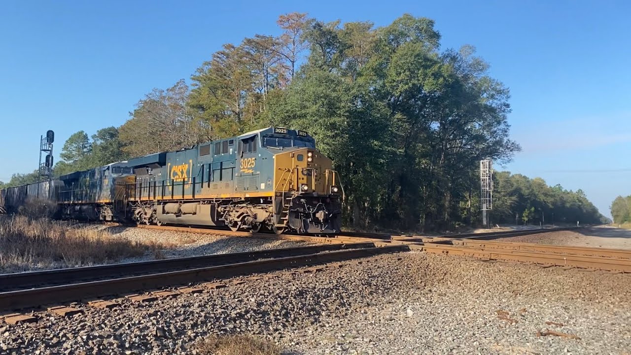 Missing bolts at diamond, CSX phosphate train and CSX long manifest ...