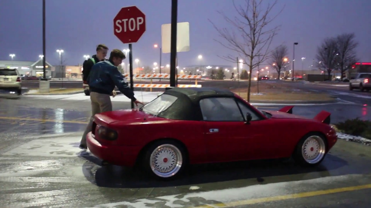 Police don't like Miata's - YouTube