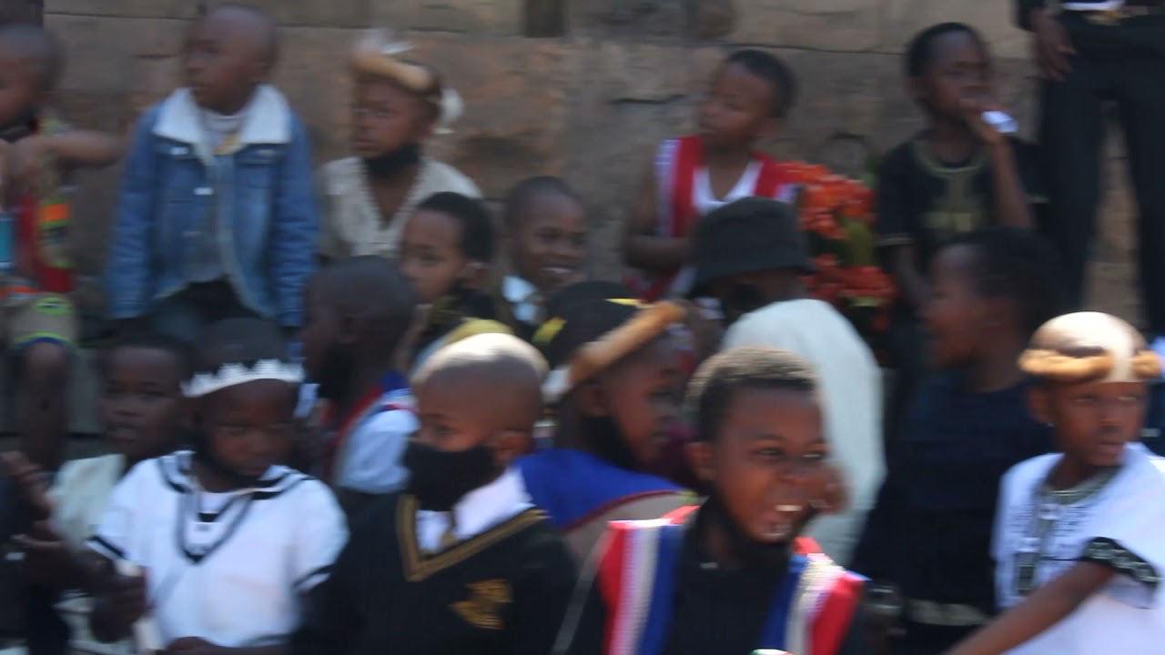 LIBODE PRIVATE SCHOOL_GRADE 1_PARADE - YouTube