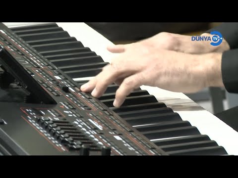 Əziz & İlqar - Pəncərəmə Qondu Çiçək, Qaytar Eşqimi. Canlı Efir İfası