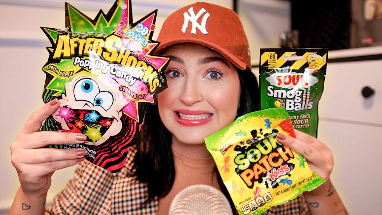 ASMR - PROVANDO DOCES DIFERENTES DO EUA! - YouTube