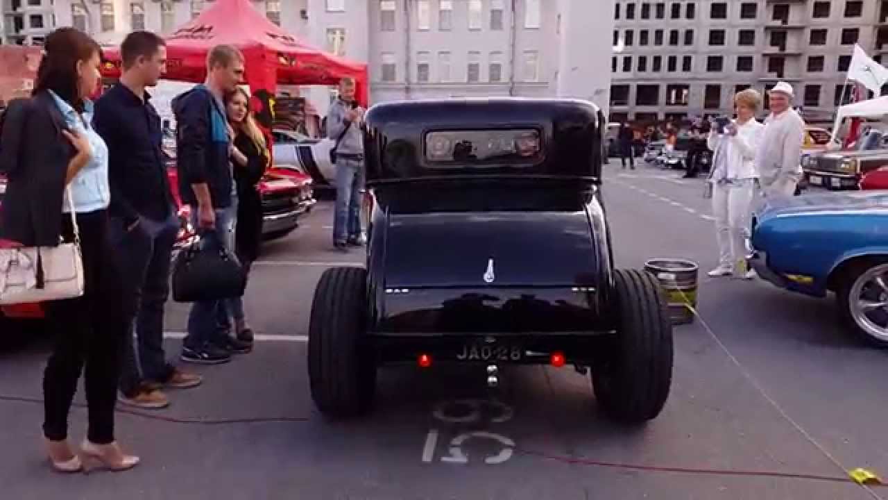 Ford Hot Rod at Russia St.Petersburg Real meet show - YouTube
