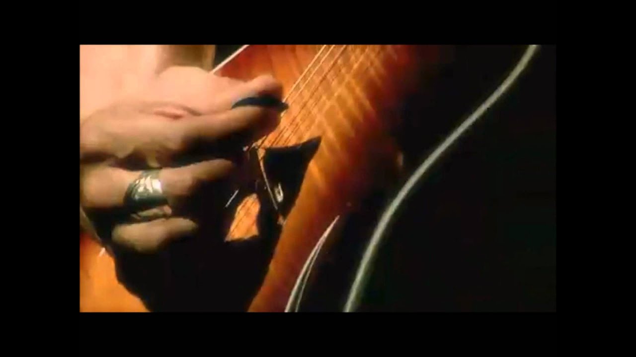 Xavier V. Combs live guitar solo (Reste) - YouTube