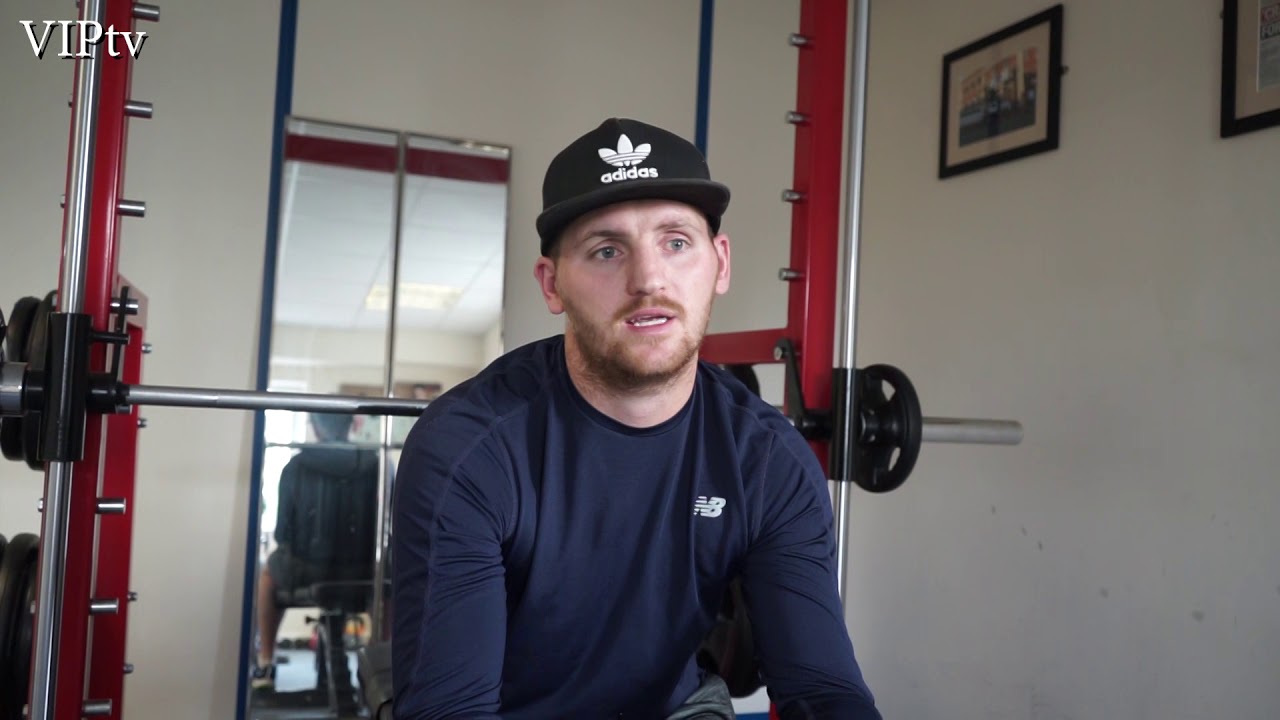 Robbie Barrett faces VIP's Matty Fagan in Barnsley on Oct 5th - YouTube