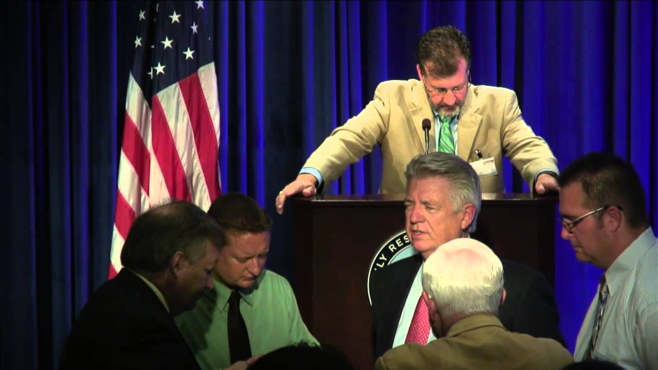 The National Day of Prayer Men’s Prayer Gathering - YouTube