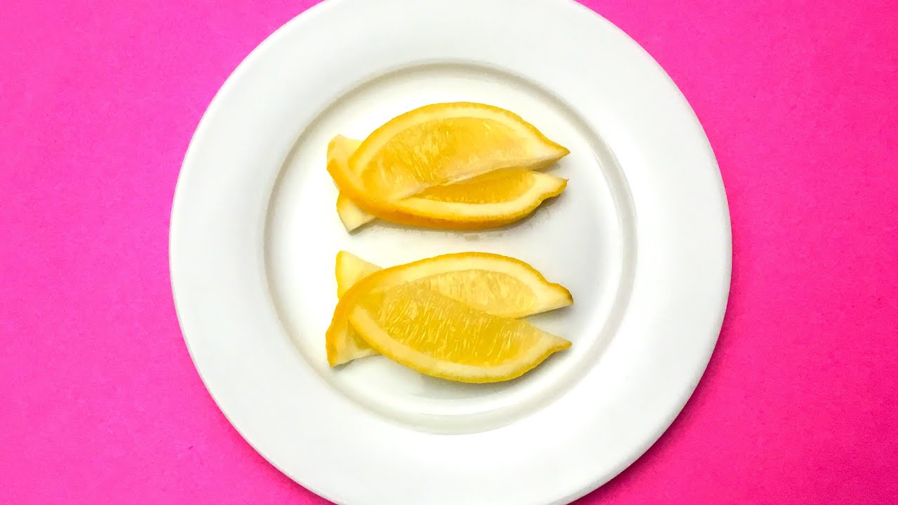 How to Make a Fish Shaped Lemon Garnish 🍋🔪👉🐠 for Seafood and Salads ...