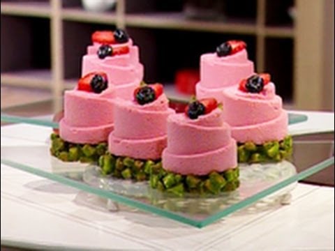 Método Gross. Mini Gateaux - Torre de frutas rojas - YouTube