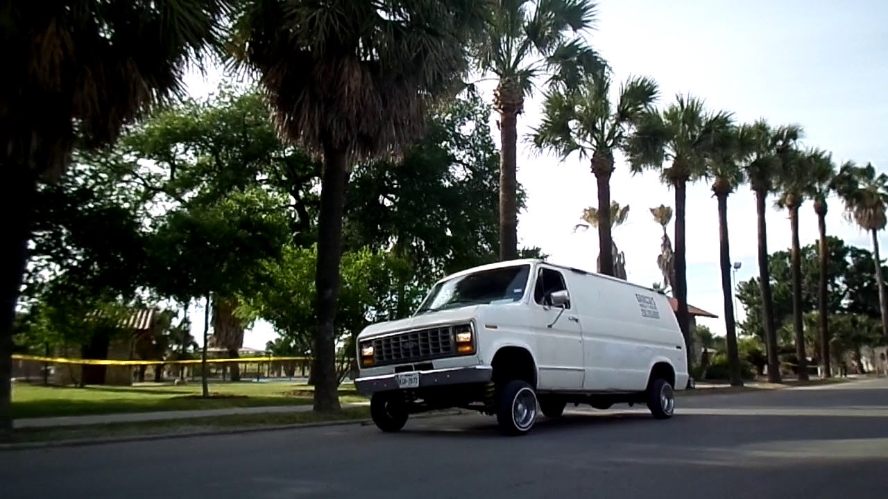Lowrider Van with Hydraulic - YouTube